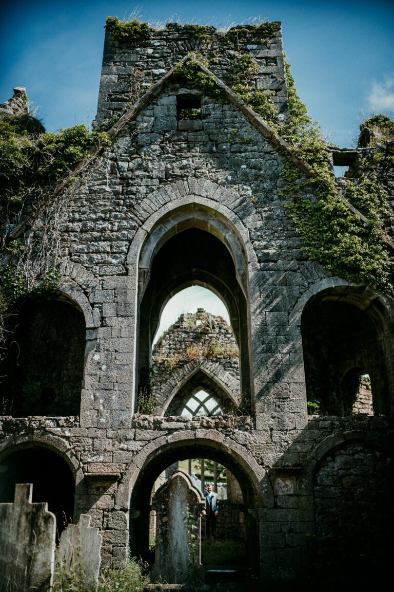 A Private Abbey Elopement - Elope To Ireland